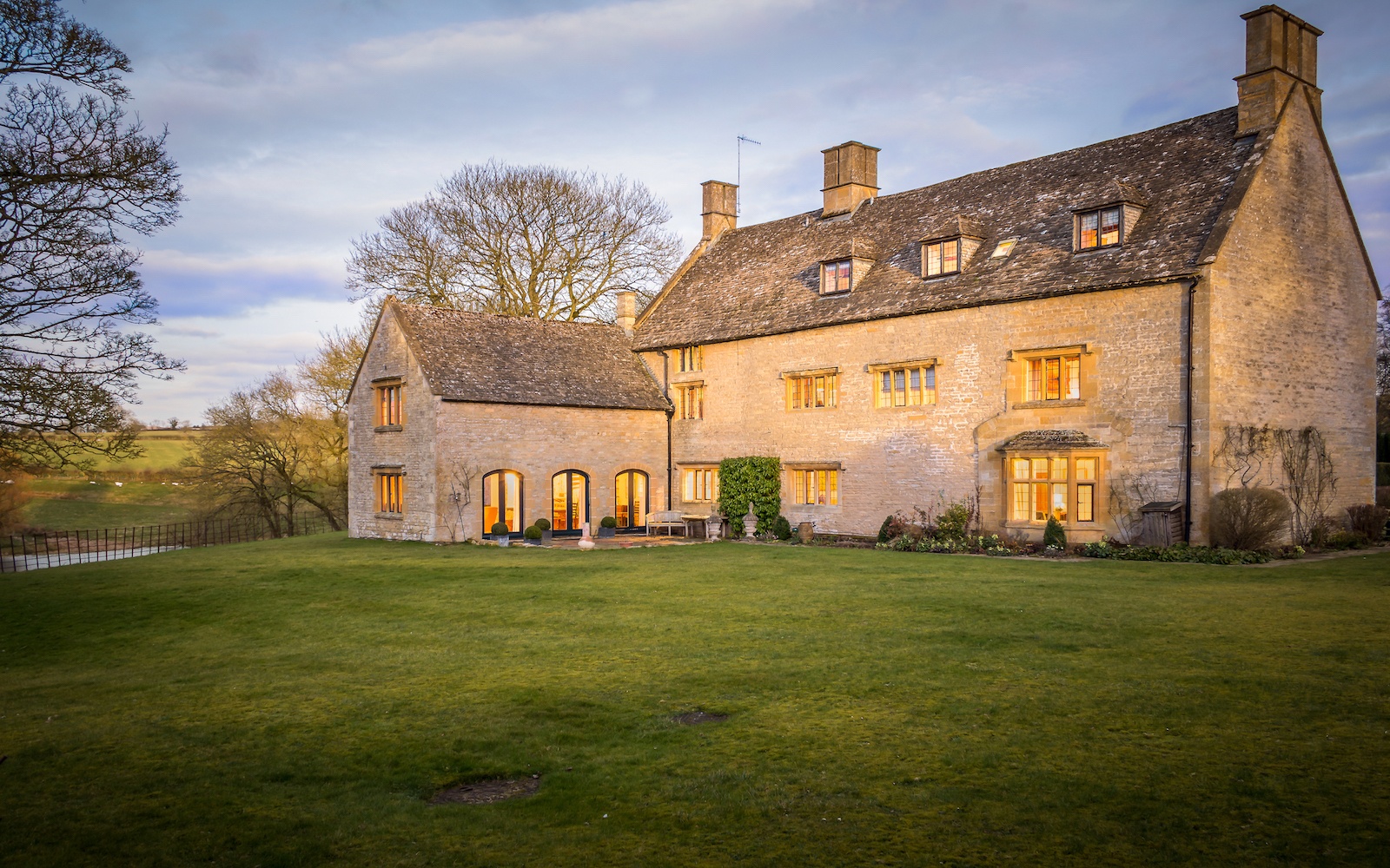 The Manor House, Upper Swell, GL54 1EW - Sharvell Property (en-US)